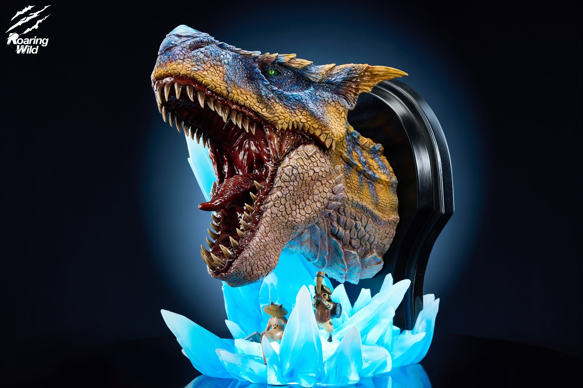 Monster Hunter Roaring Wild Studio Tigrex Head x Great Sword Resin Sta ...
