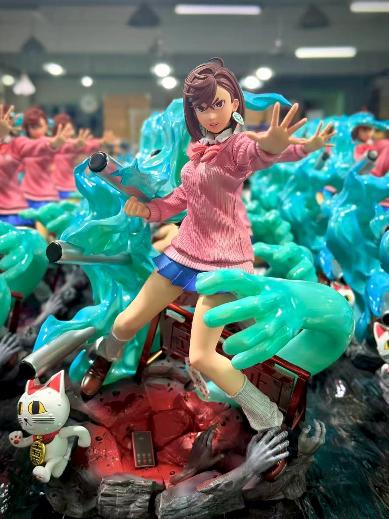 Dandadan Mask Studio Ayase Momo Resin Statue – ClubHouse Statues