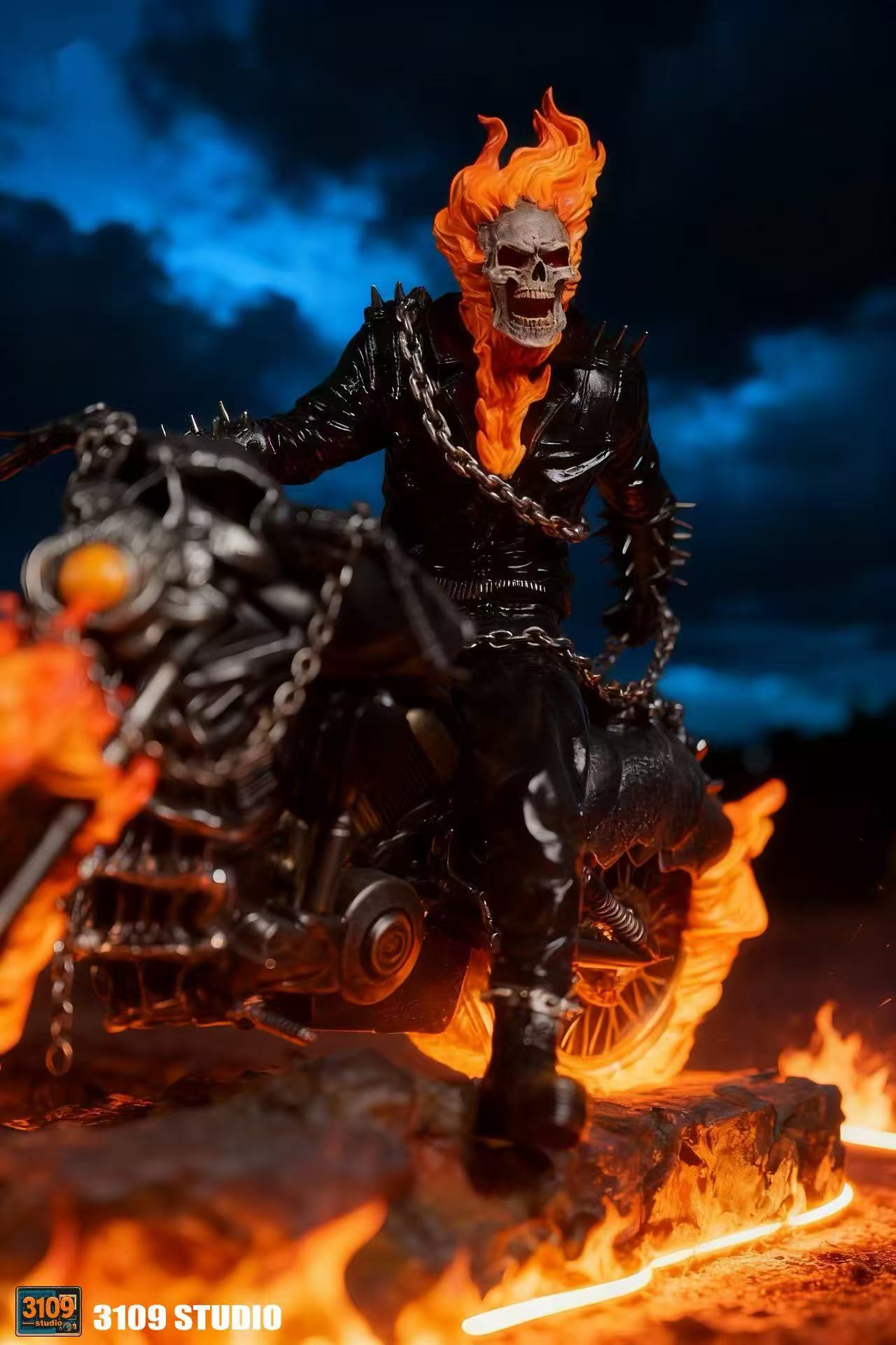 Marvel 3109 Studio Ghost Rider Resin Statue – ClubHouse Statues