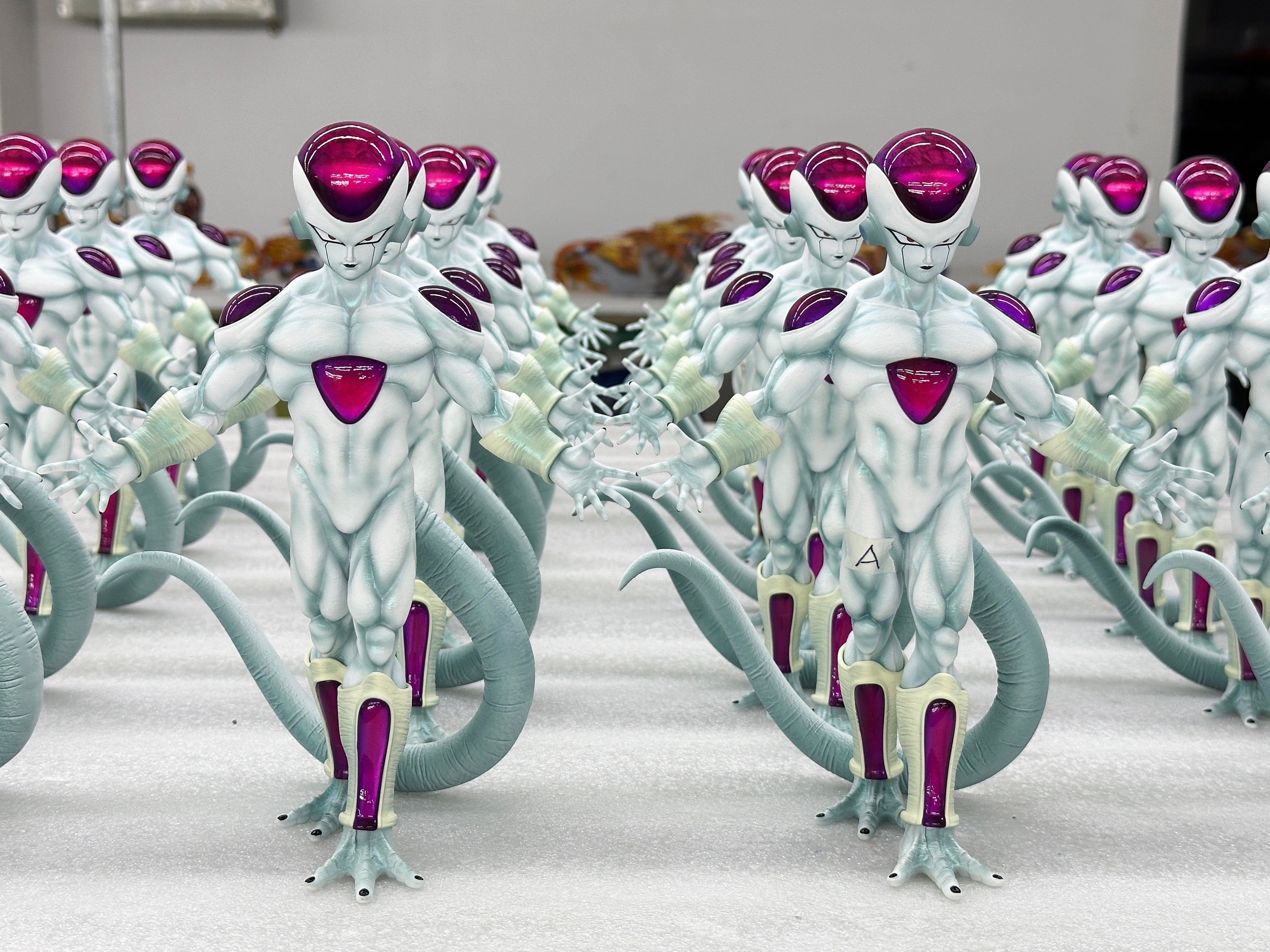 Dragon Ball Break Studio Frieza 4th Form Resin Statue – ClubHouse Statues