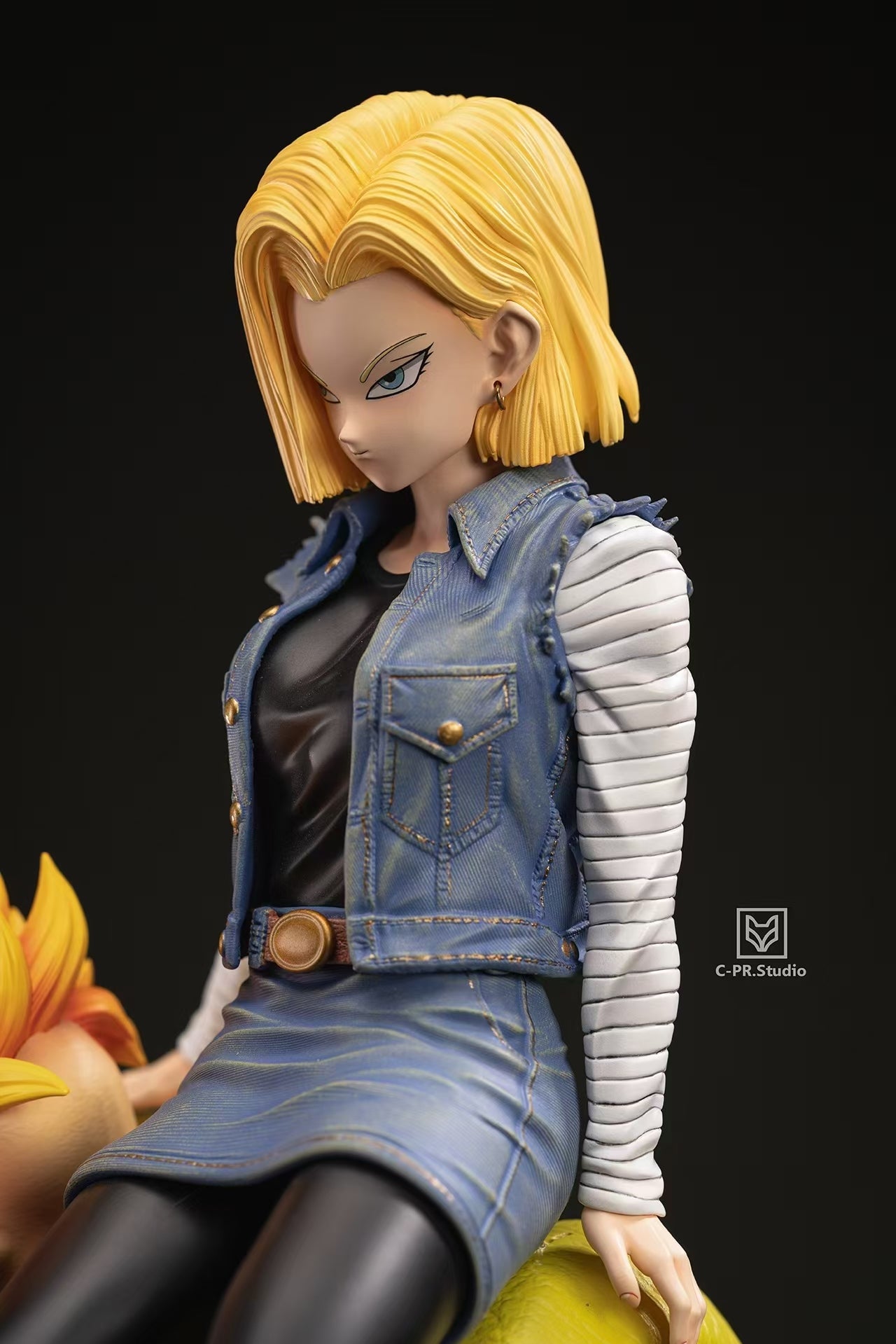 Dragon Ball CPR Studio Sitting Android 18 Resin Statue – ClubHouse Statues