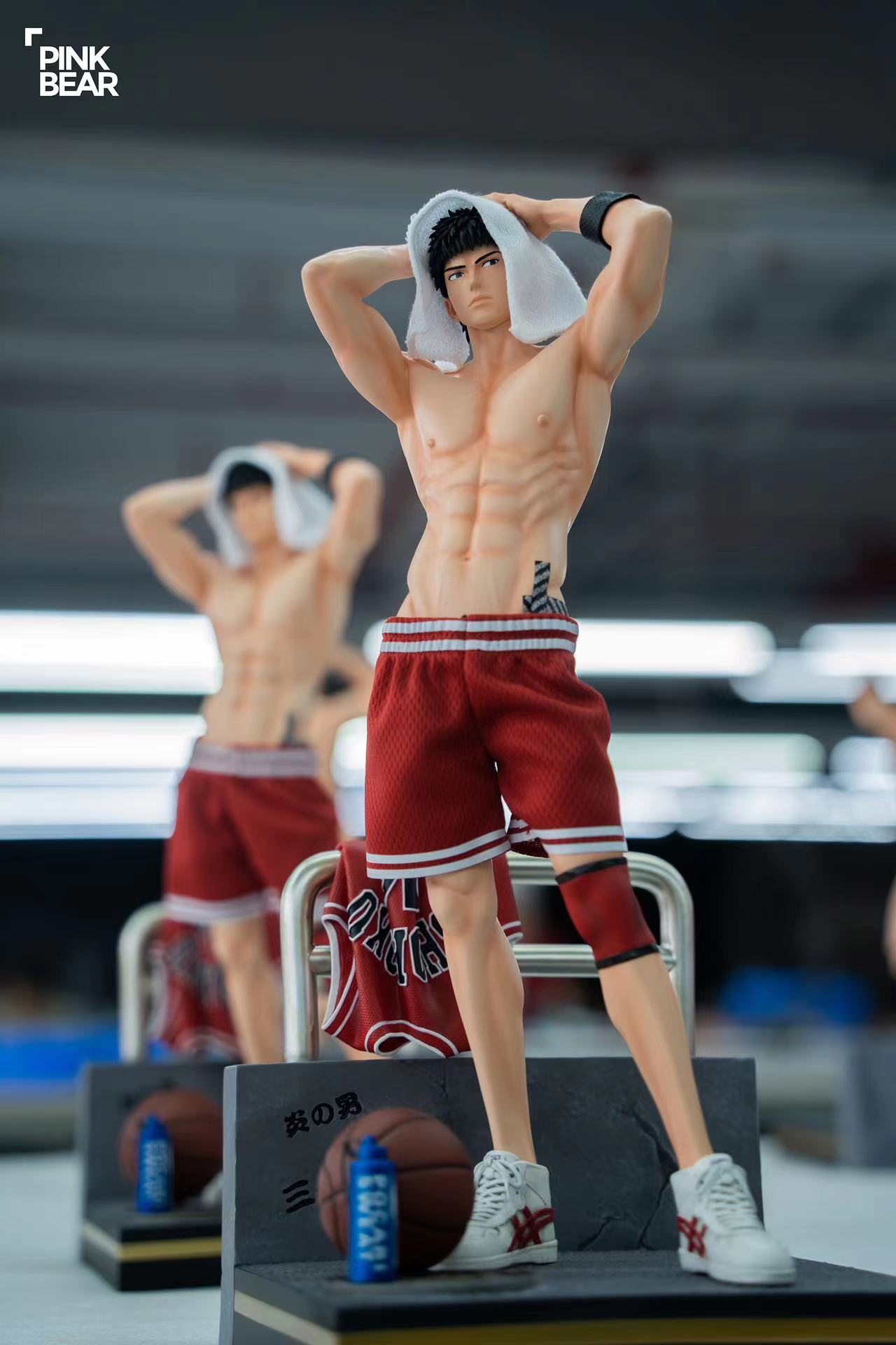 Slam Dunk Pink Bear Studio Mitsui Hisashi Resin Statue – ClubHouse Statues