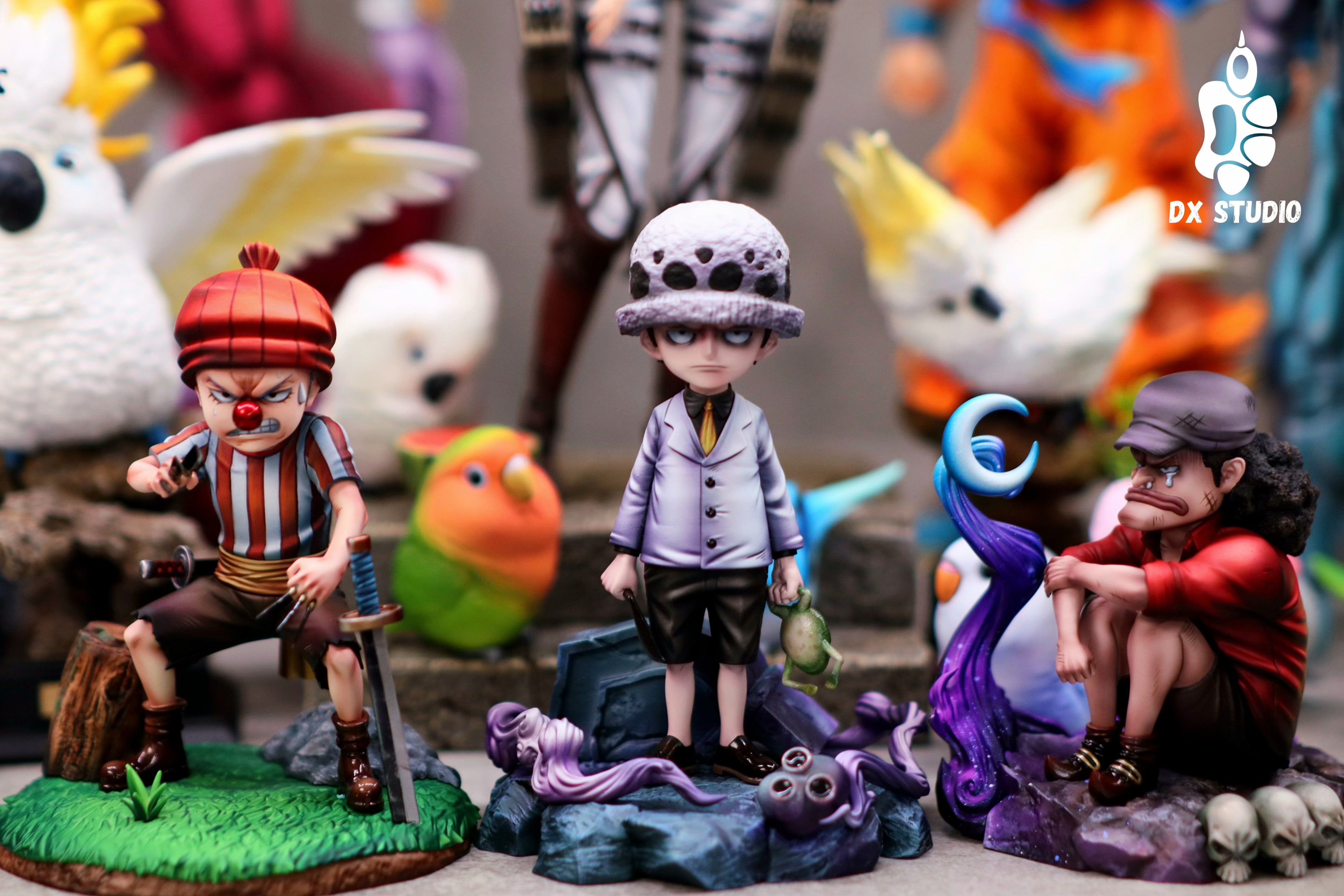 One Piece DX Studio Childhood Buggy x Law x Blackbeard Resin Statue ...