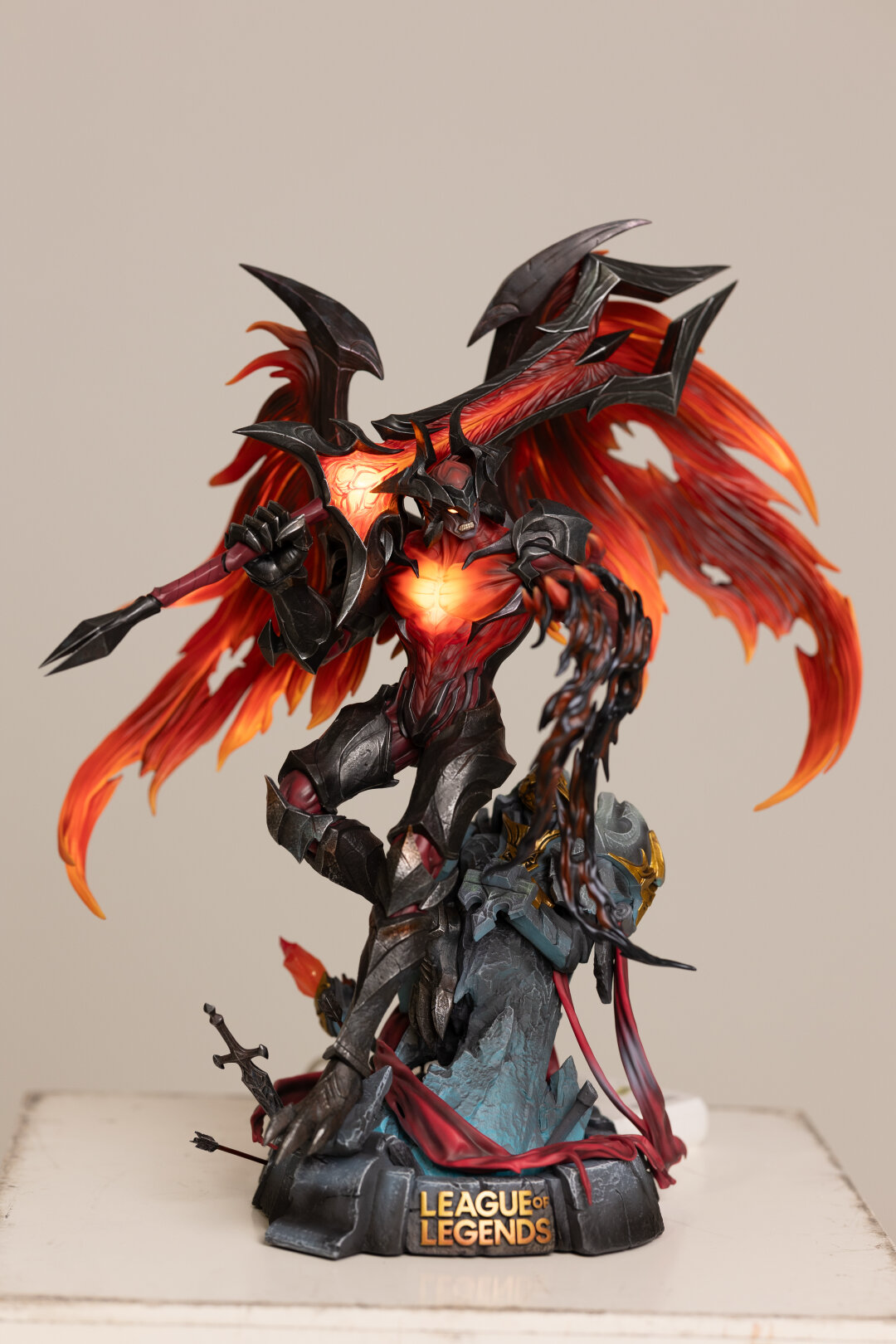 League of Legends Jimei Palace Aatrox Licensed Resin Statue – ClubHouse ...