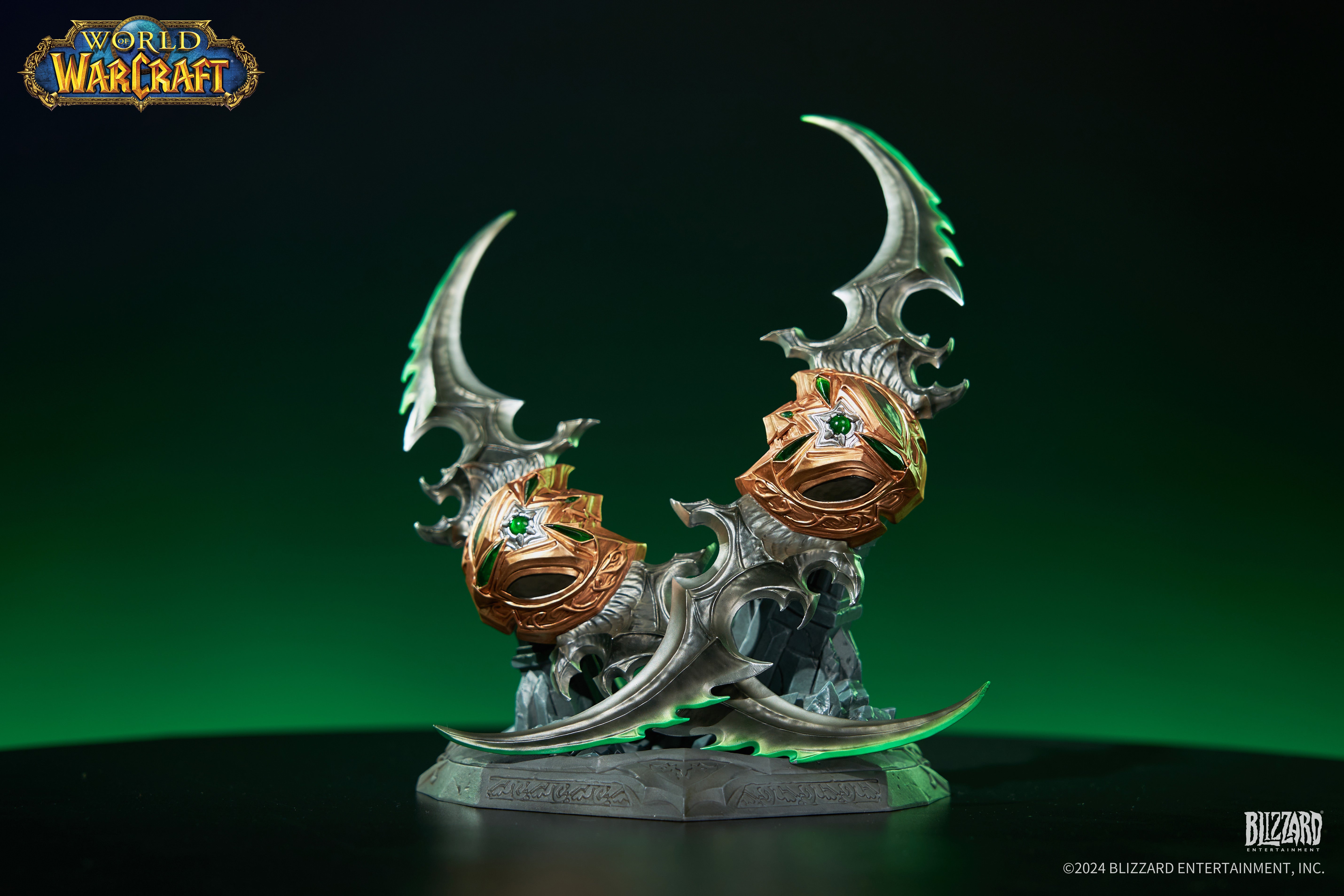 World of Warcraft Blizzard Entertainment Warglaive of Azzinoth License