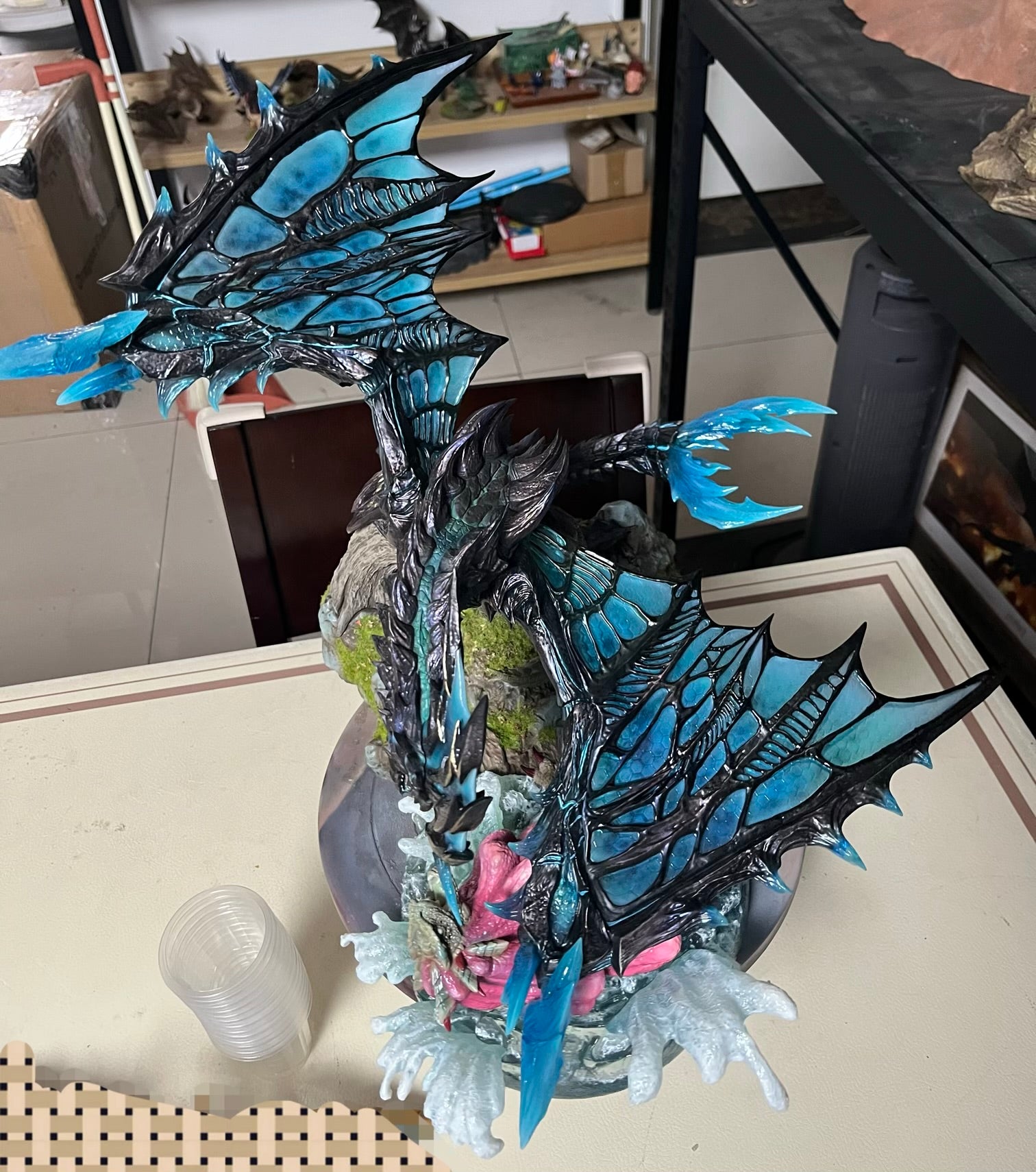 Monster Hunter Dragon Frontier Studio Boltreaver Astalos Resin Statue