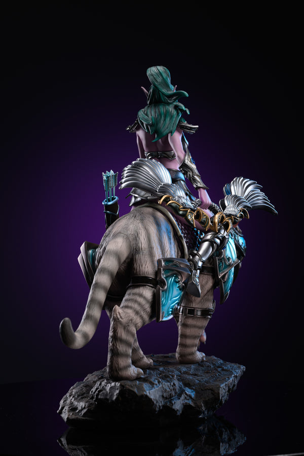 World of Warcraft Monster Studio Night Elf Huntress Resin Statue ...