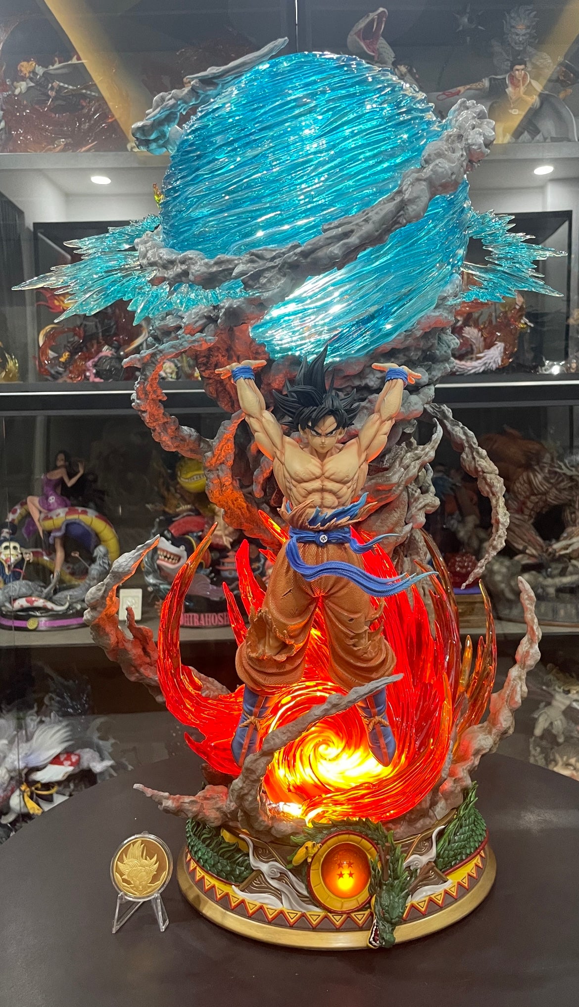 Dragon Ball Hunter Studio Goku Spirit Bomb Resin Statue – ClubHouse Statues