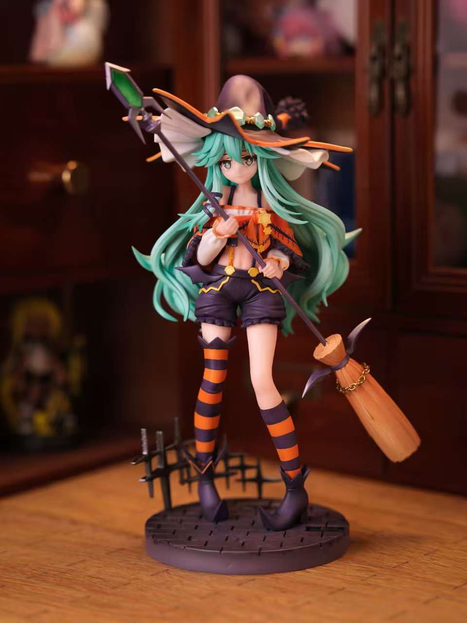 Original Miwu Studio Natsumi Resin Statue – ClubHouse Statues